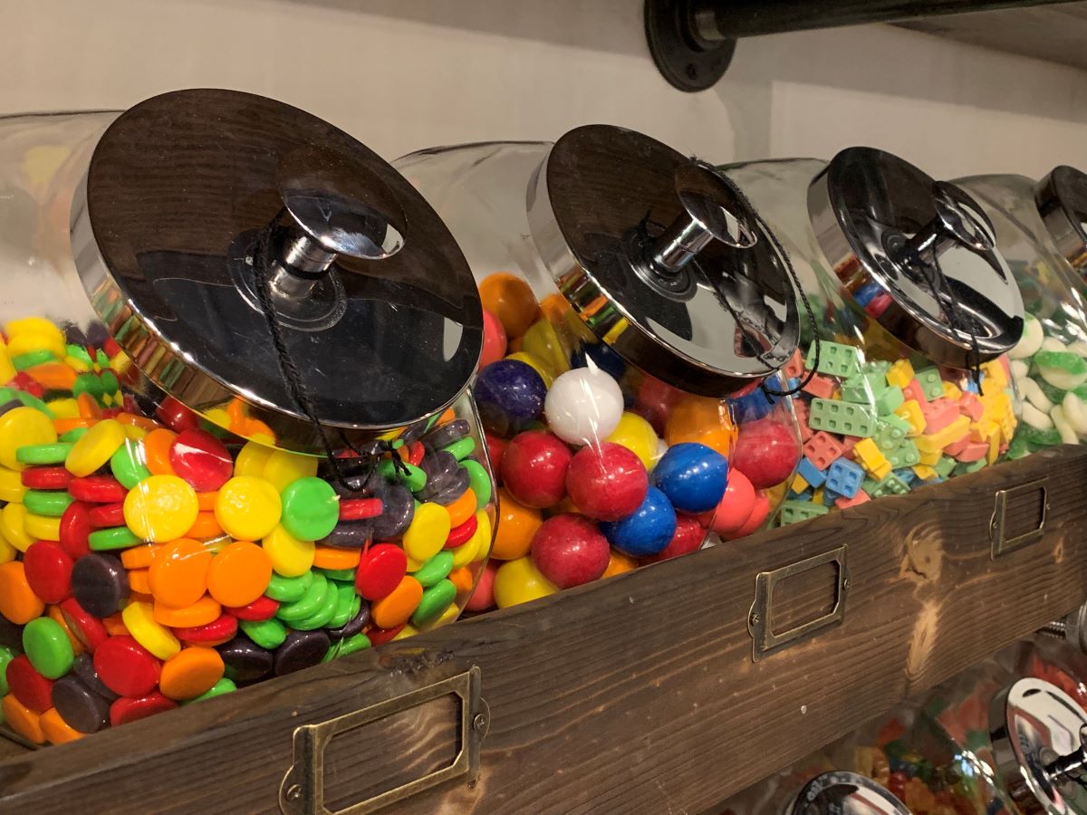 Bear Lake Candy Co. - The Water's Edge Resort at Bear Lake